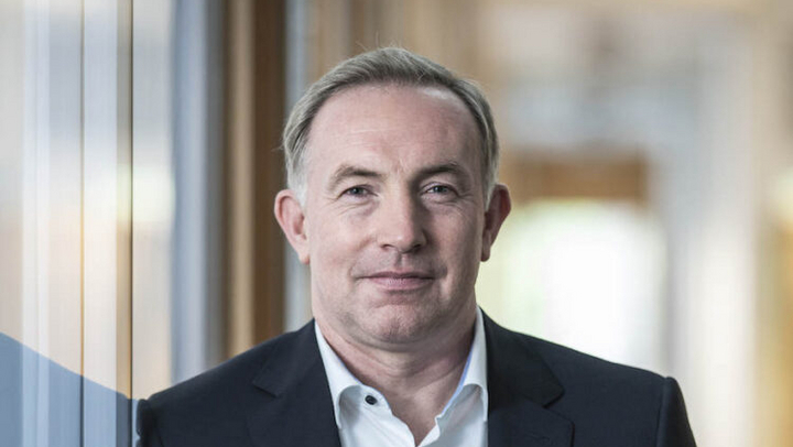 Raphael Rauer beginnt vorzeitig bei der Haus Cramer Gruppe | Verlag W ...