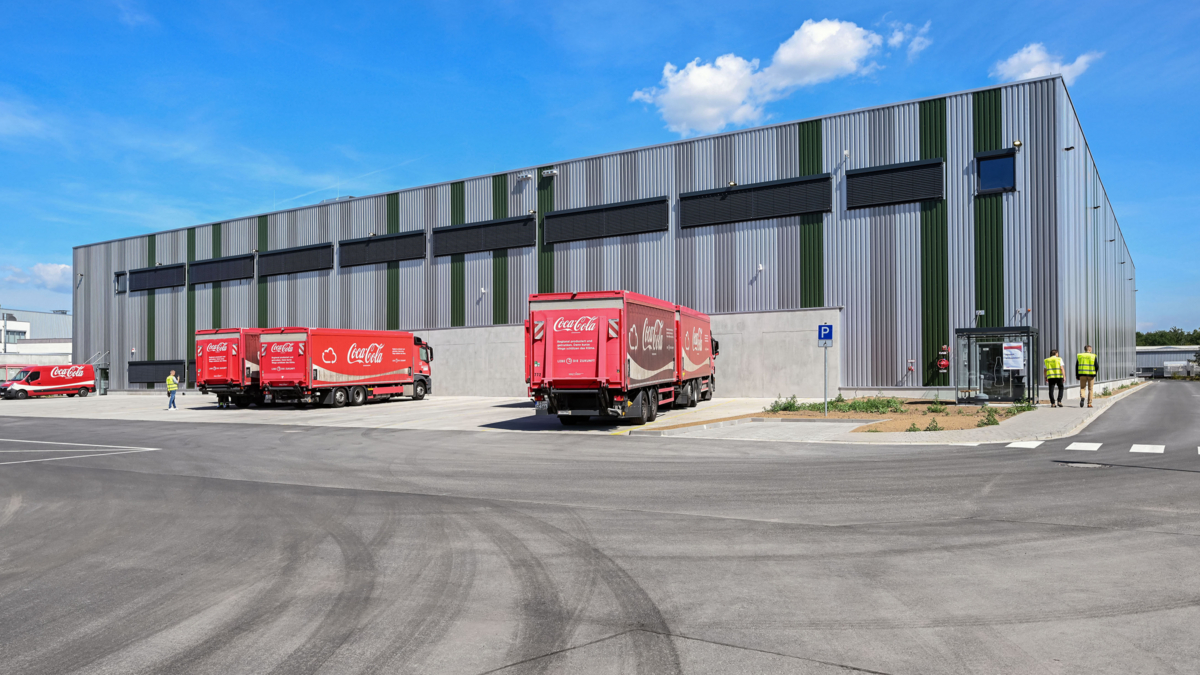 Neuer Logistikstandort von Coca-Cola eröffnet | Verlag W. Sachon