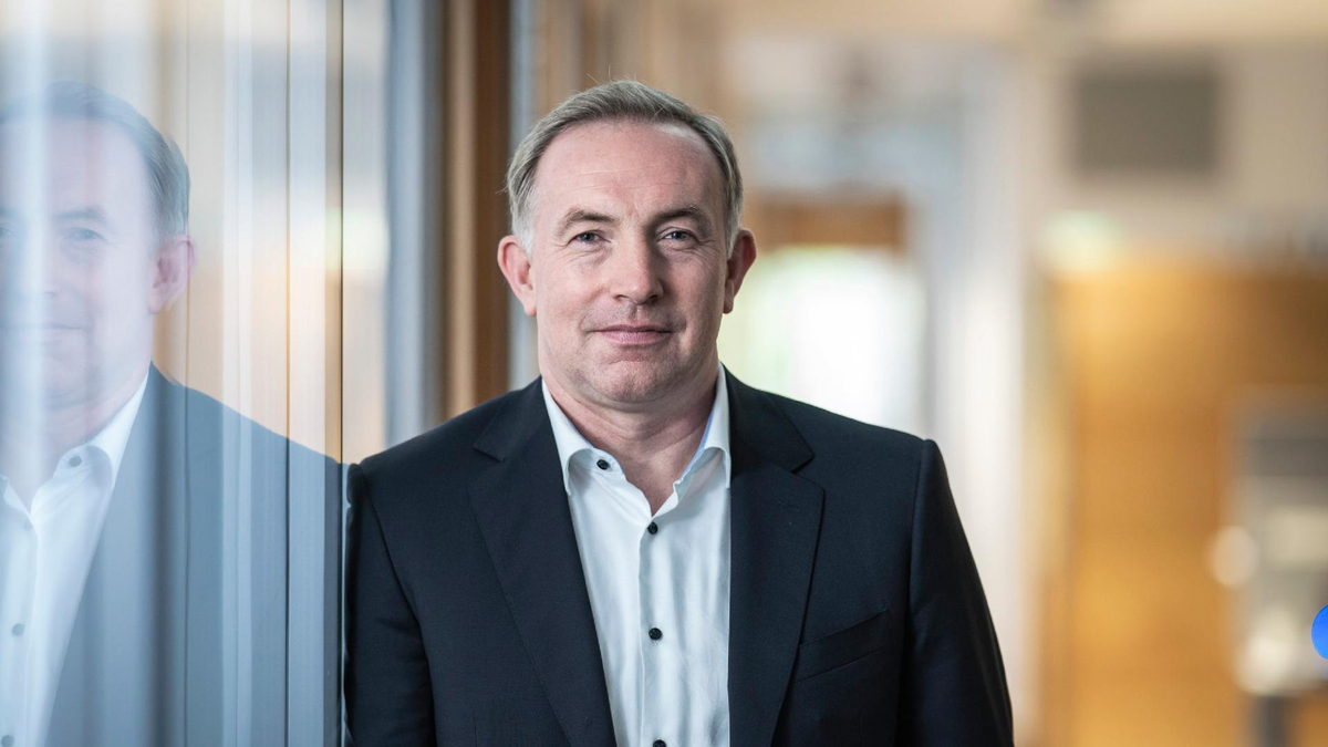 Raphael Rauer verlässt Paulaner Brauerei Gruppe | Verlag W. Sachon